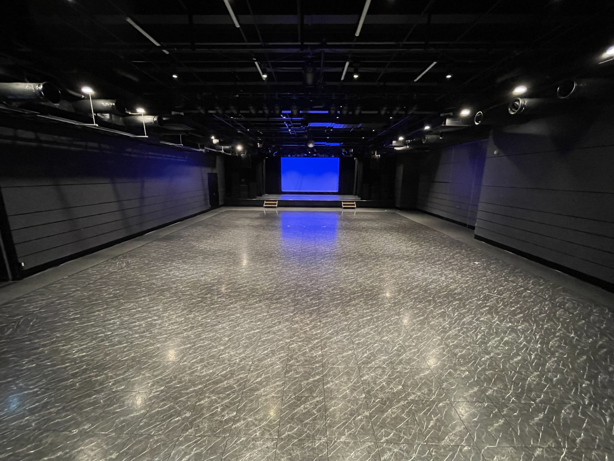 EXHIBITORS WANTED｜ブース出展社募集 ファッションショー出展 アパレル募集